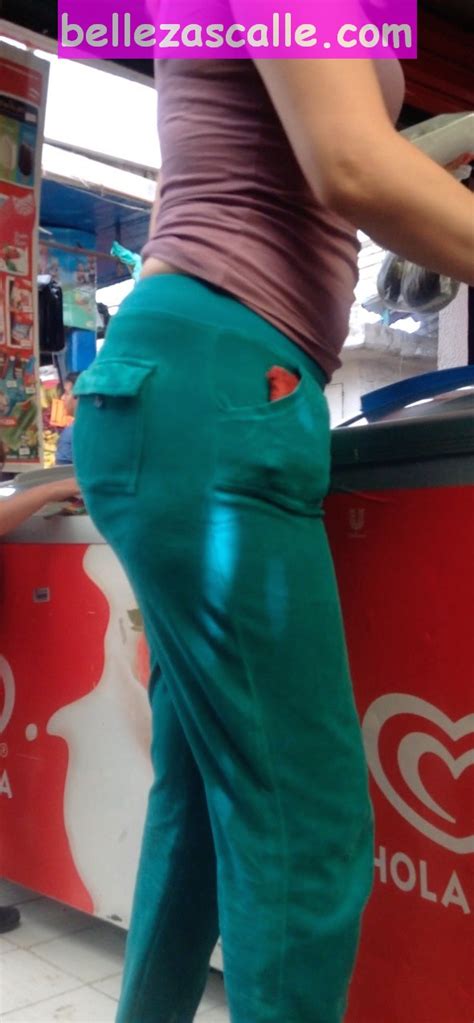 Hermosa Mujer Madura Con Cuerpaso Mujeres Bellas En La Calle