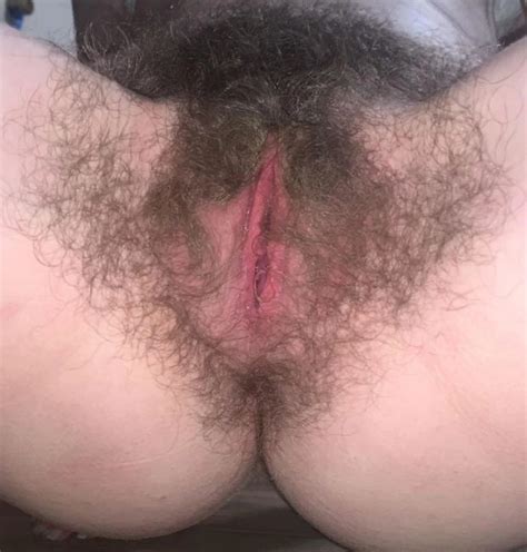 Hairy Spread Eagle Pic