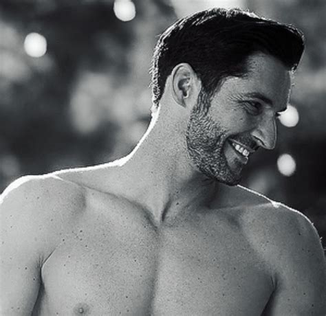 Pin By Cássia Tostes On Tom Ellis Tom Ellis Lucifer Lucifer Morningstar