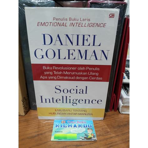 Jual Buku Social Intelligence Daniel Goleman Shopee Indonesia