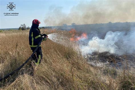 На Дніпропетровщині протягом доби вогнеборці ліквідували 34 пожежі в екосистемах Нині на