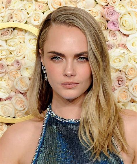 Cara Delevingne Hair See Her Best Hairstyles And Beauty Cara