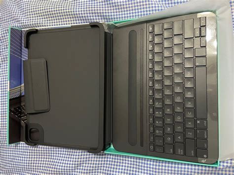 Logitech Slim Folio Pro Computers Tech Parts Accessories Computer Keyboard On Carousell
