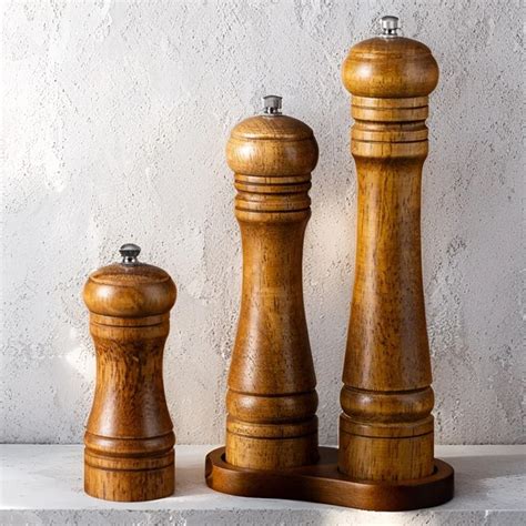 Wooden Pepper Grinder