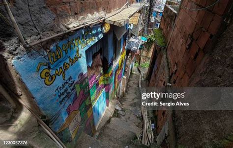 Rocinha Rio De Janeiro Photos And Premium High Res Pictures Getty Images