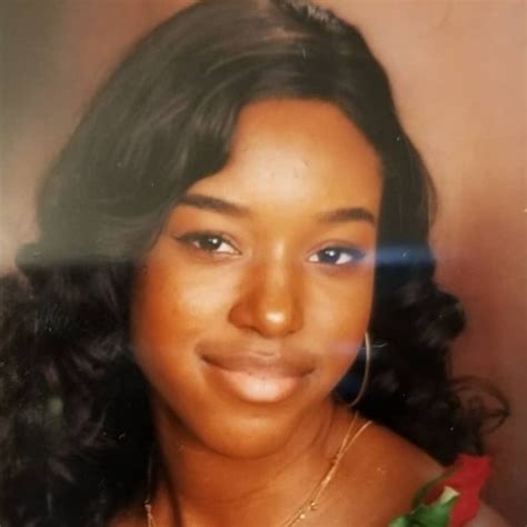 Jendaya Washington Student Representative College Town Communities