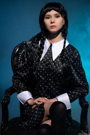 Metart Leona Mia Spooky Sexy X