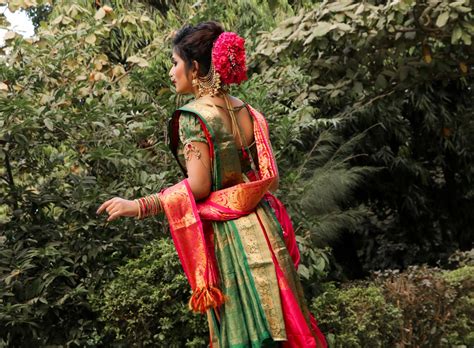 Different Styles Of Draping A Saree Hamstech Blog