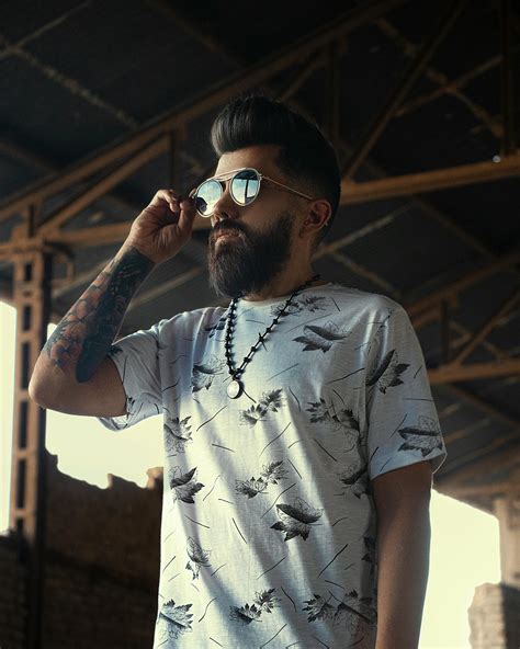 Sourceless 🌐 𝐒𝐨𝐮𝐫𝐜𝐞𝐋𝐞𝐬𝐬 𝐓𝐡𝐞 𝐖𝐞𝐛 𝐖𝐞 𝐁𝐮𝐢𝐥𝐝 𝐓𝐡𝐞 𝐅𝐮𝐭𝐮𝐫𝐞 𝐖𝐞 𝐒𝐡𝐚𝐫𝐞 Over 560 Million People Now Own