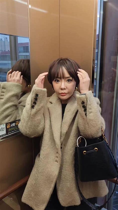 울다가 다시 웃은 사람을 다섯글자로 하면 아재개그 웃긴영상 재밌는영상 퀴즈 넌센스퀴즈 넌센스 유머 개그 코미디 동갑부부 부부 일상이시트콤 아재개그