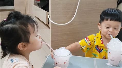 먹기보단 보글보글 거품놀이ㅋ놀이 귀여운 아기 흔한남매 장난 음식 Youtube