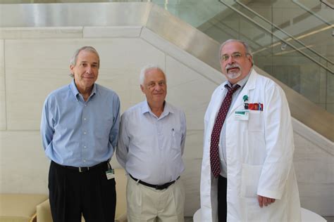 Sixth Annual Listinsky Lecture Features International Heparanese Expert