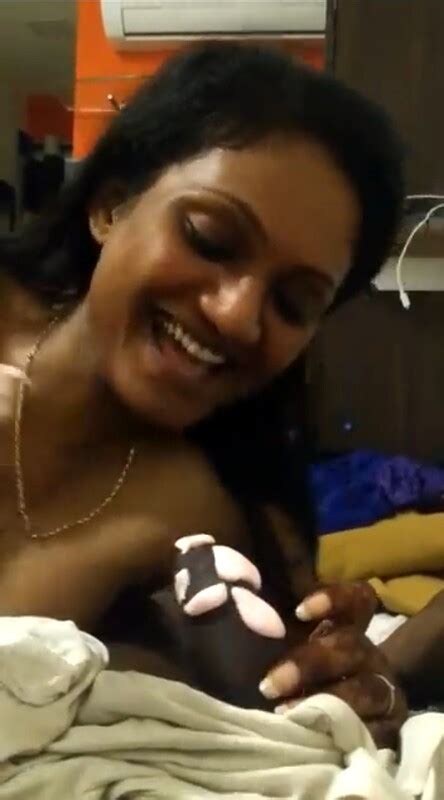 Tamil Newly Married Wife Icecream Blowjob To Her Husband Desi New Videos Hd Sd Dropmms