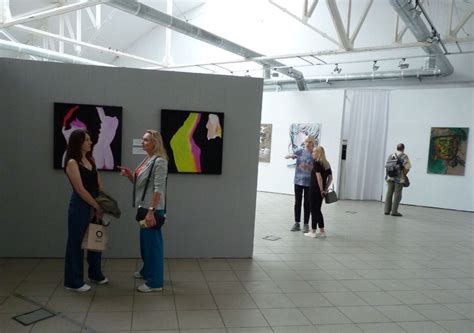 У столиці триває фестиваль сучасного жіночого мистецтва де побачити Вечірній Київ