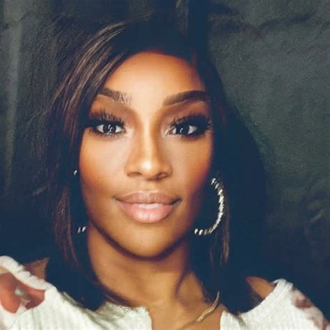 J Marie Hare Harejmarie On Threads