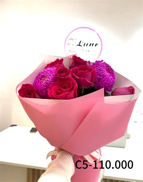 Lune Fleur Хайртай дотны хүмүүс найз нөхөд хамт олондоо баяр баясал аз жаргал бэлэглэе Үнэр