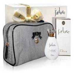 CHRISTIAN DIOR J`adore - Подарочный набор купить в Минске, цена