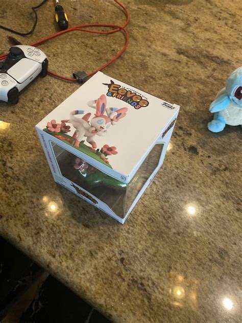 Mavin Funko Pokemon An Afternoon With Eevee And Friends Sylveon Figure