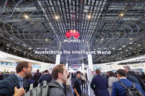 Mwc25 中 테크 굴기 무섭네저가 이미지는 옛말 파이낸셜뉴스