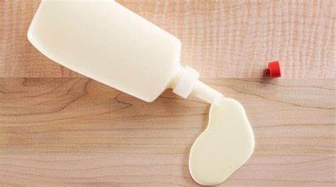 Премахване на лепило от повърхности — Cleaningcompany Bg