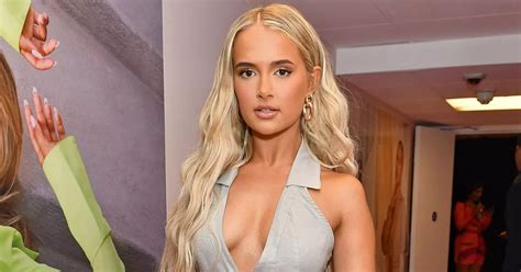 Molly Mae Fans Fear Kim Kardashian Style Robbery As She Flaunts K Jewellery Mirror Online