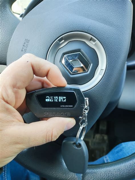 Установили сигналку — Renault Logan (1G), 1,6 л, 2012 года ...