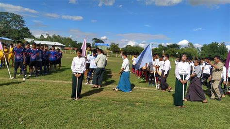 မင်းလှမြို့နယ်၌ မြို့နယ်စီမံအုပ်ချုပ်ရေးအဖွဲ့ဥက္ကဋ္ဌဖလား အသက် ၁၆ နှစ်အောက် ကျောင်းပေါင်းစုံ အမ