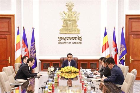 លោក ម៉ា ញួញហាវ អនុប្រធានអចិន្ត្រៃយ៍សមាគមអភិវឌ្ឍន៍សេដ្ឋកិច្ចចិន អាស៊ី