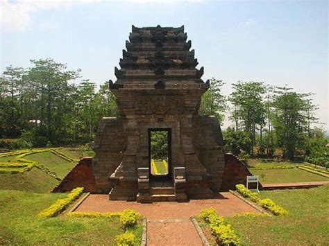 Candi Jedong Kabupaten Mojokerto