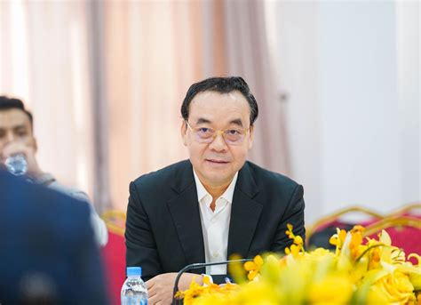 ឯកឧត្តម សួស ប្រាថ្នា អញ្ជើញចុះសិក្សា និងវាយតម្លៃអំពីស្ថានភាពនៃការផ្ដល់សេវារដ្ឋបាល