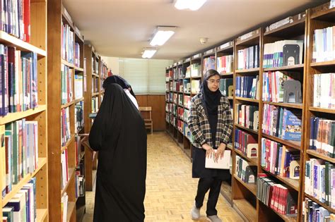 بازدید دانش آموزان دبیرستان دخترانه عدالت جهت آشنایی با رشته ها و گروه