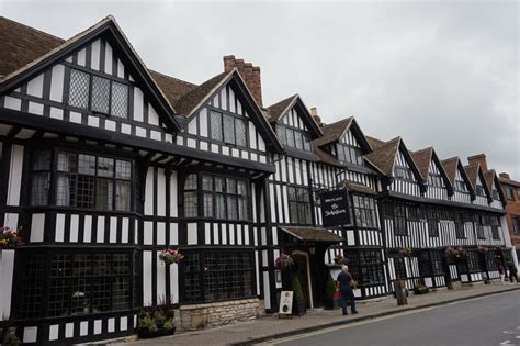 셰익스피어 마을 스트랫퍼드 어폰 에이븐 두피디아 여행기