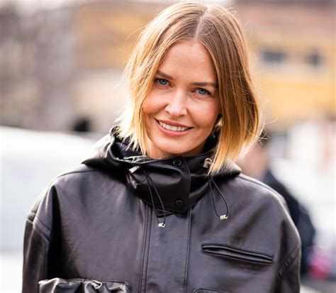 Lara Worthington In Bathing Suit Looks Amazing — Celebwell