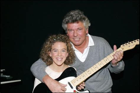 Émilie Jolie Se Dévoile La Fille De Philippe Chatel Sort De Lombre Closer