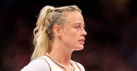 Sophie Cunningham Says She S Not Married Yet Because She S A Rat Irish Star