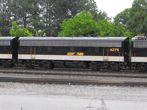Ns F7b 4275 Has Recently Returned To Service After Sufferi… Flickr