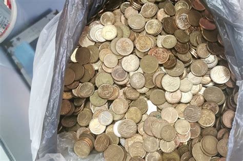 Деца събират жълти стотинки за нова техника в болницата във Велинград