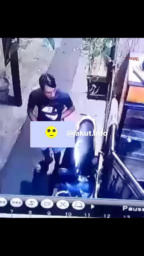 JAKARTA UTARA INFO | Sebut saja Komet. Tentu bukan nama sebenarnya ...