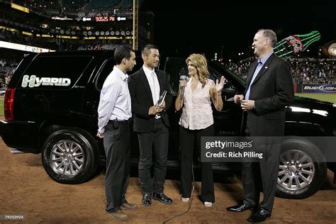 Fox Sports Jeanne Zelasko Speaks With Ichiro Suzuki Through News