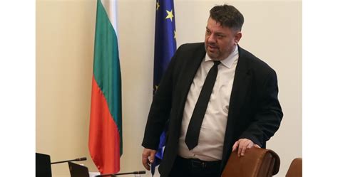 БСП и Възраждане пак мериха сили кой каква позиция има за Украйна