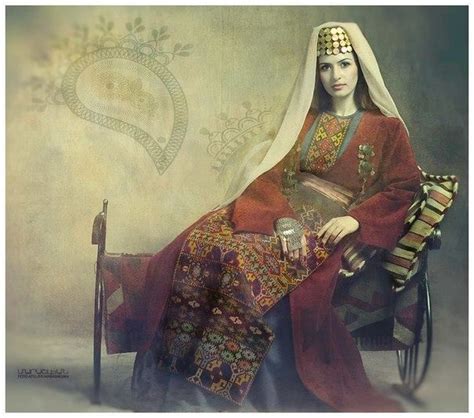 Հայկական տարազ Традиционные платья Армения Фотографии людей