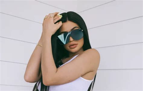 Wallpaper Model Glasses Kylie Jenner Reality Show Kylie Jenner For