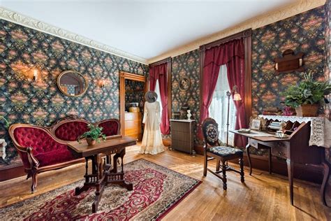 Lizzie Bordens House Is For Sale Popsugar Home