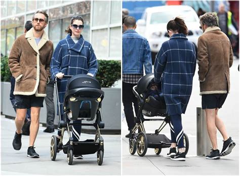 Anne Hathaway Son Jonathan Anne Hathaway Séries Tv Smzwl