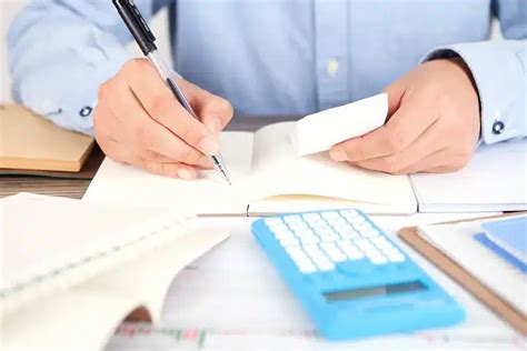 상업 송장 Vs 견적 송장 차이점 이해하기 Hongocean