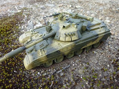 Т-80УД — Каропка.ру — стендовые модели, военная миниатюра