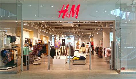 Obchod H M Galeria Lucenec