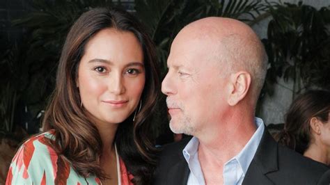 Quién Es Emma Heming La Esposa Y Compañera Incondicional De Bruce Willis