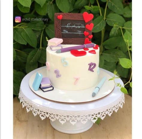 75 مدل کیک روز معلم جدید از اینستا با آموزش طرز تهیه کاپ کیک