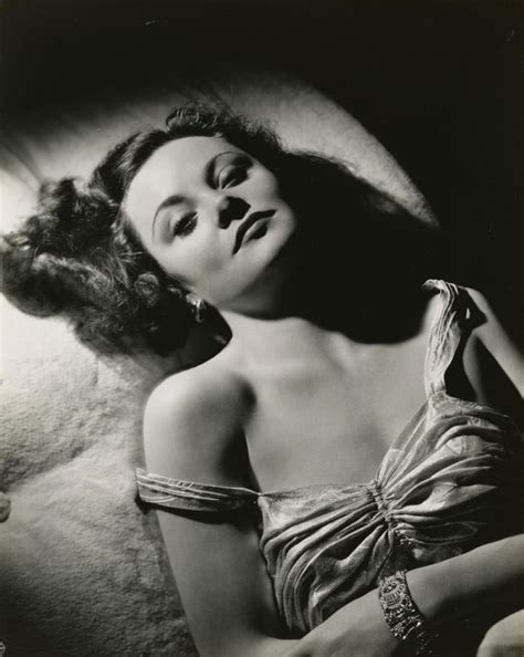 Elizabeth Inglis Celebrities Lists